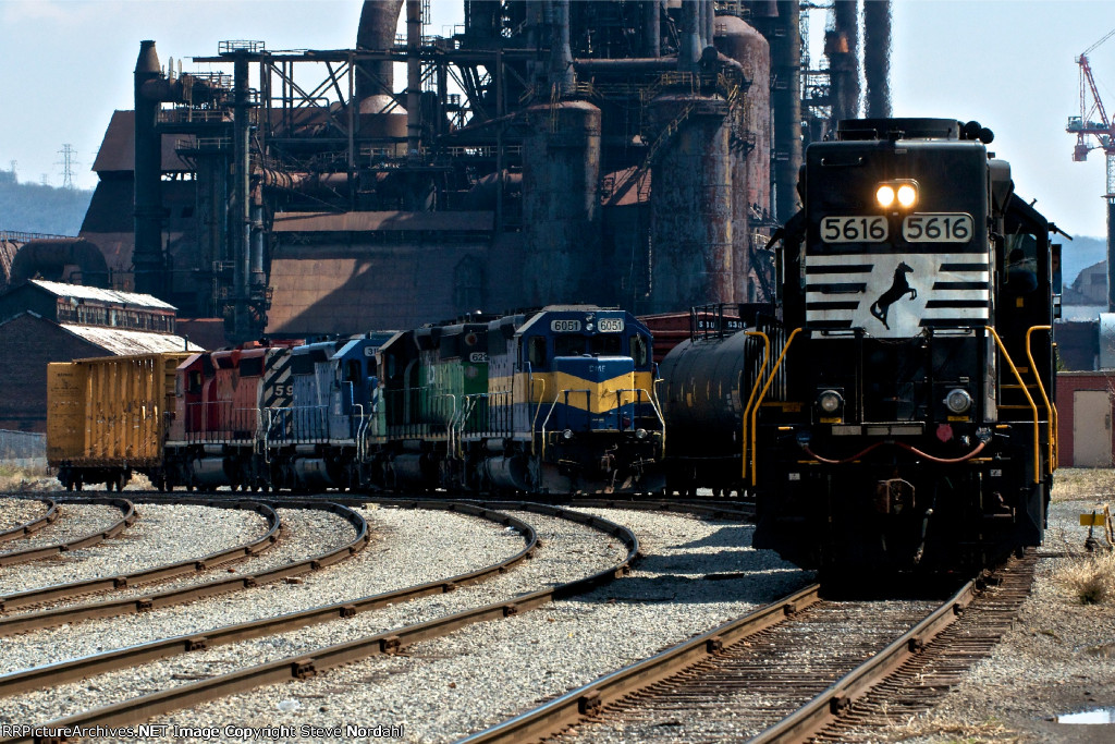 CP Layover Power and NS-H74 in River Yarg